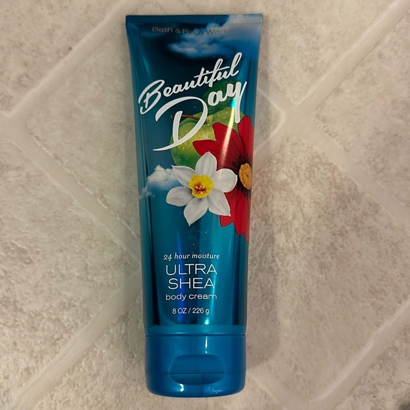 Bath & Body Works | Bath & Body | Bath And Body Works Beautiful Day 24 ...